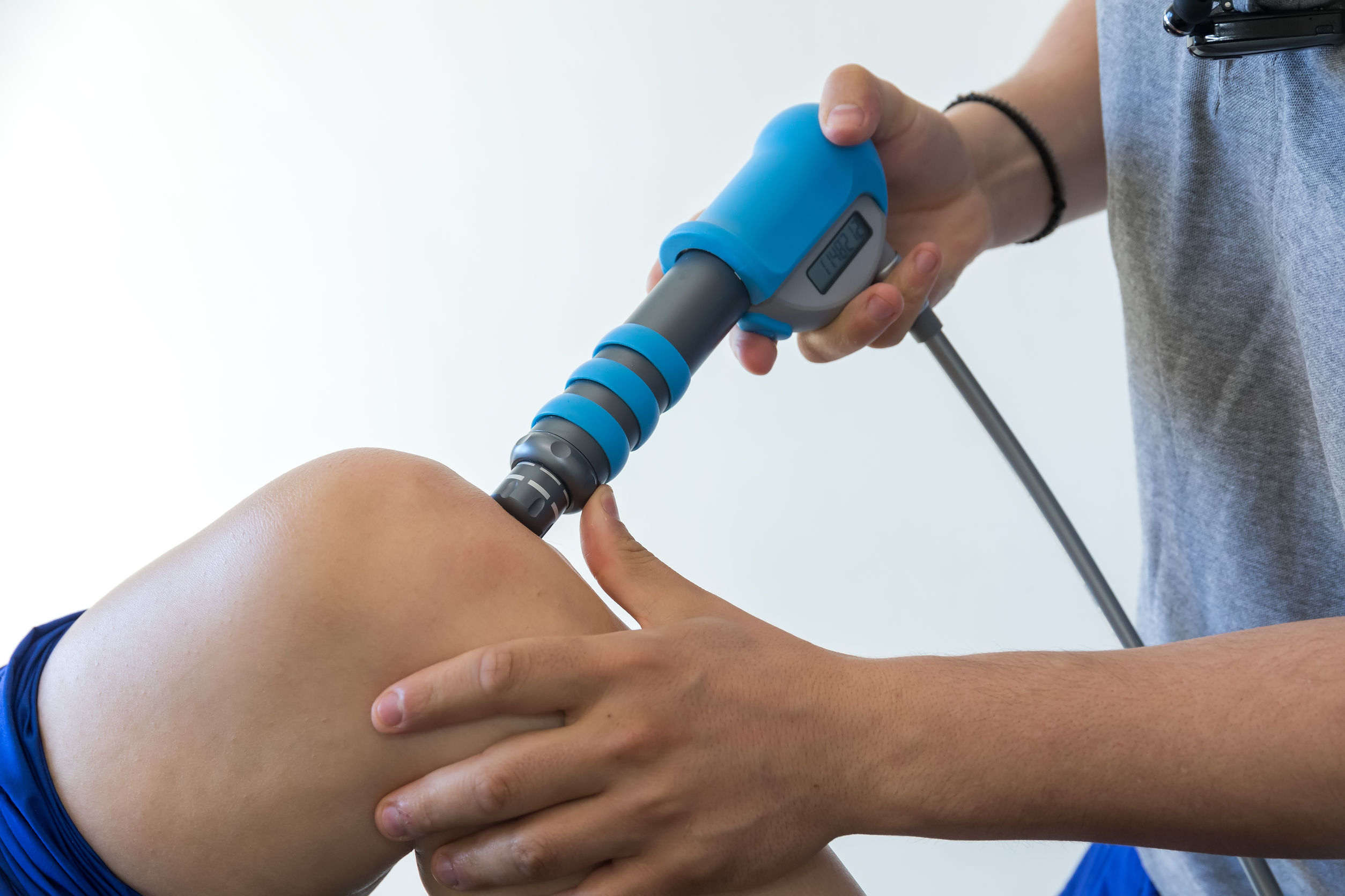Extracorporeal Shockwave Therapy: An Introduction | The Physiotherapy ...